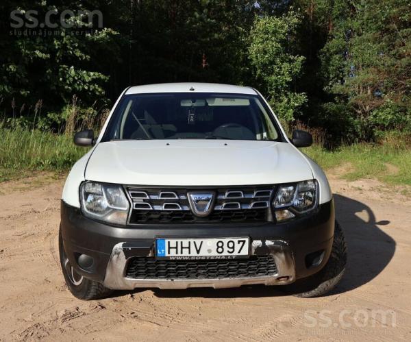 Белый Дачия Duster 2015 в Резекне, объемом двигателя 1.50 л и пробегом 260 тыс. км за 3050 €, фото 3 на AUTOMOTO.COM.LV