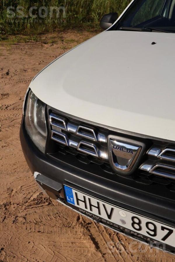 Белый Дачия Duster 2015 в Резекне, объемом двигателя 1.50 л и пробегом 260 тыс. км за 3050 €, фото 5 на AUTOMOTO.COM.LV