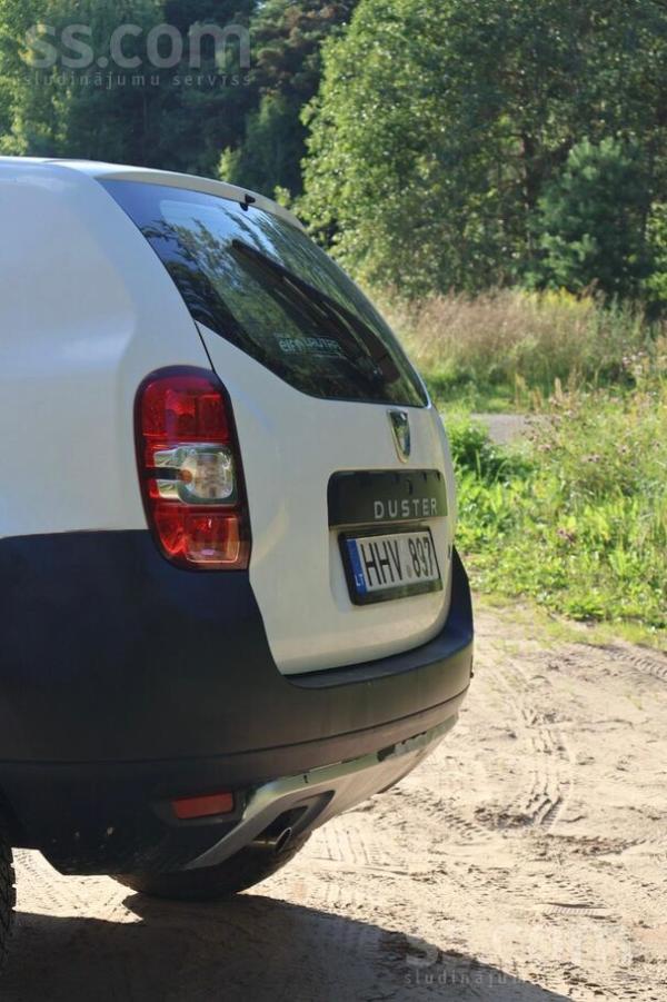Белый Дачия Duster 2015 в Резекне, объемом двигателя 1.50 л и пробегом 260 тыс. км за 3050 €, фото 6 на AUTOMOTO.COM.LV