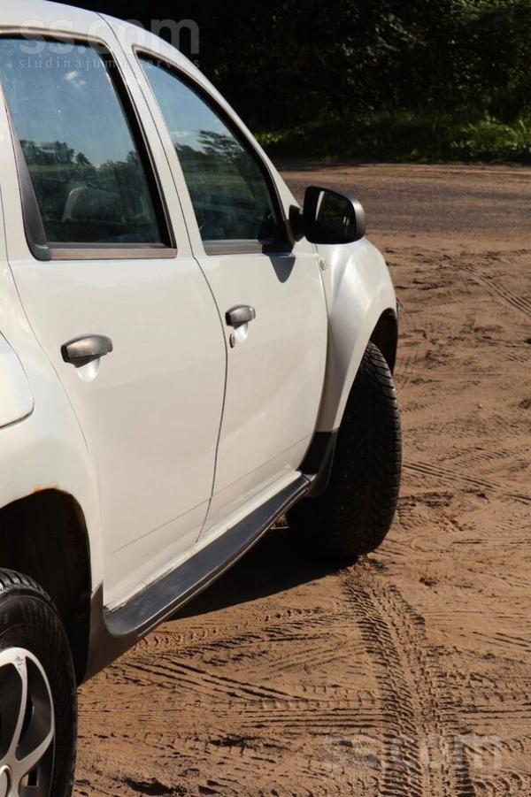 Белый Дачия Duster 2015 в Резекне, объемом двигателя 1.50 л и пробегом 260 тыс. км за 3050 €, фото 8 на AUTOMOTO.COM.LV