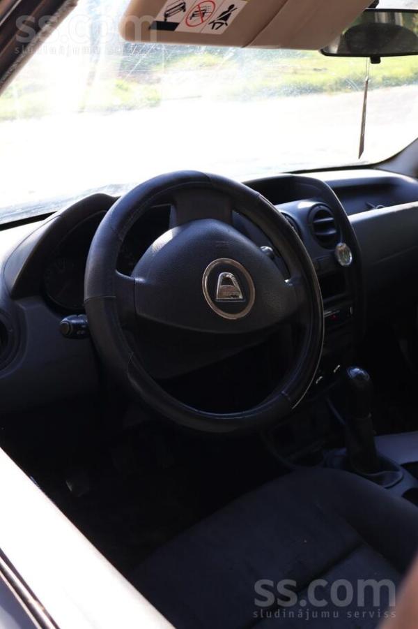 Белый Дачия Duster 2015 в Резекне, объемом двигателя 1.50 л и пробегом 260 тыс. км за 3050 €, фото 10 на AUTOMOTO.COM.LV