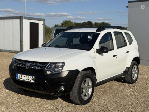 Balts Dacia Duster 2015 Šauļi, ar dzinēja tilpumu 1.46 L un nobraukumu 213 tūkst. km par 3550 €, foto 1 vietnē AUTOMOTO.COM.LV