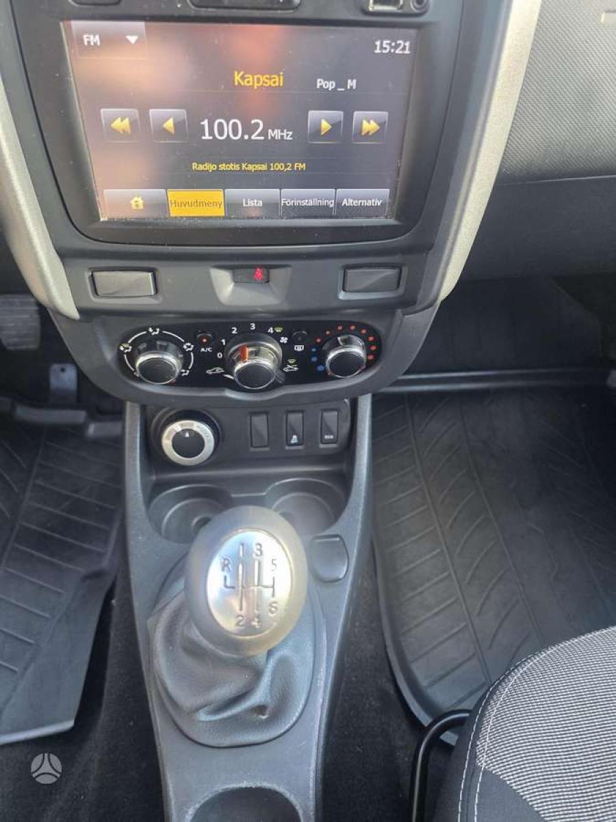 Balts Dacia Duster 2015 Marijampole, ar dzinēja tilpumu 1.60 L un nobraukumu 176 tūkst. km par 5800 €, foto 12 vietnē AUTOMOTO.COM.LV