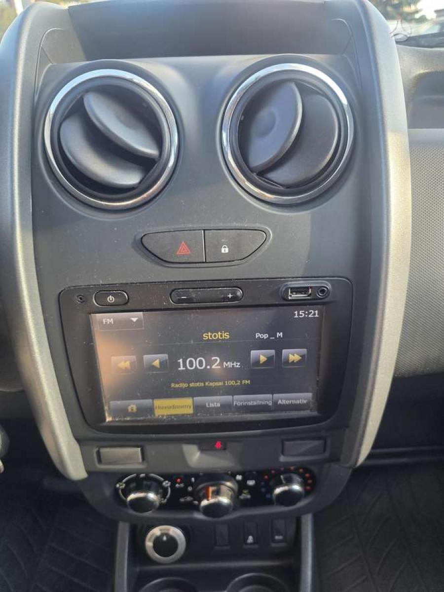 Balts Dacia Duster 2015 Marijampole, ar dzinēja tilpumu 1.60 L un nobraukumu 176 tūkst. km par 5800 €, foto 13 vietnē AUTOMOTO.COM.LV