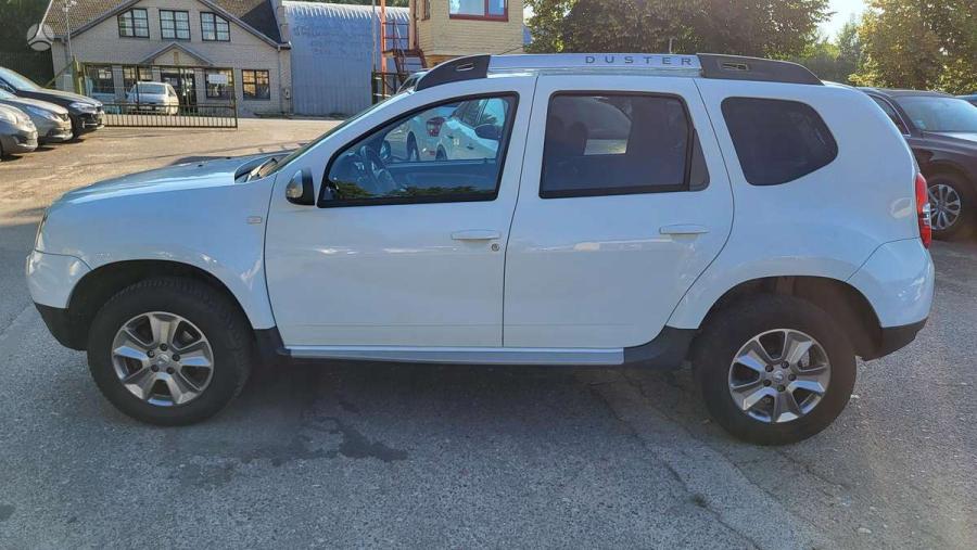 Balts Dacia Duster 2016 Tauragė, ar dzinēja tilpumu 1.46 L un nobraukumu 179 tūkst. km par 5700 €, foto 4 vietnē AUTOMOTO.COM.LV
