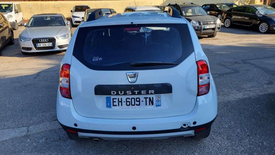 Balts Dacia Duster 2016 Tauragė, ar dzinēja tilpumu 1.46 L un nobraukumu 179 tūkst. km par 5700 €, foto 6 vietnē AUTOMOTO.COM.LV