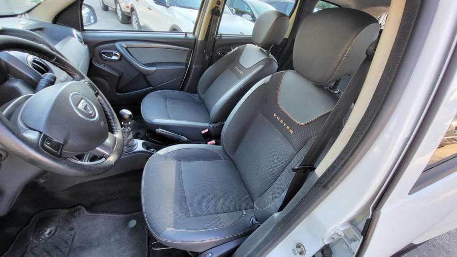 Balts Dacia Duster 2016 Tauragė, ar dzinēja tilpumu 1.46 L un nobraukumu 179 tūkst. km par 5700 €, foto 12 vietnē AUTOMOTO.COM.LV