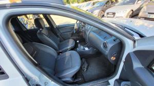 Balts Dacia Duster 2016 Tauragė, ar dzinēja tilpumu 1.46 L un nobraukumu 179 tūkst. km par 5700 €, foto 16 vietnē AUTOMOTO.COM.LV