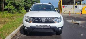 White Dacia Duster 2016 in Kaunas, with an engine capacity of 1.20 L and mileage of 156 thousand km for 5650 €, photo 3 on AUTOMOTO.COM.LV