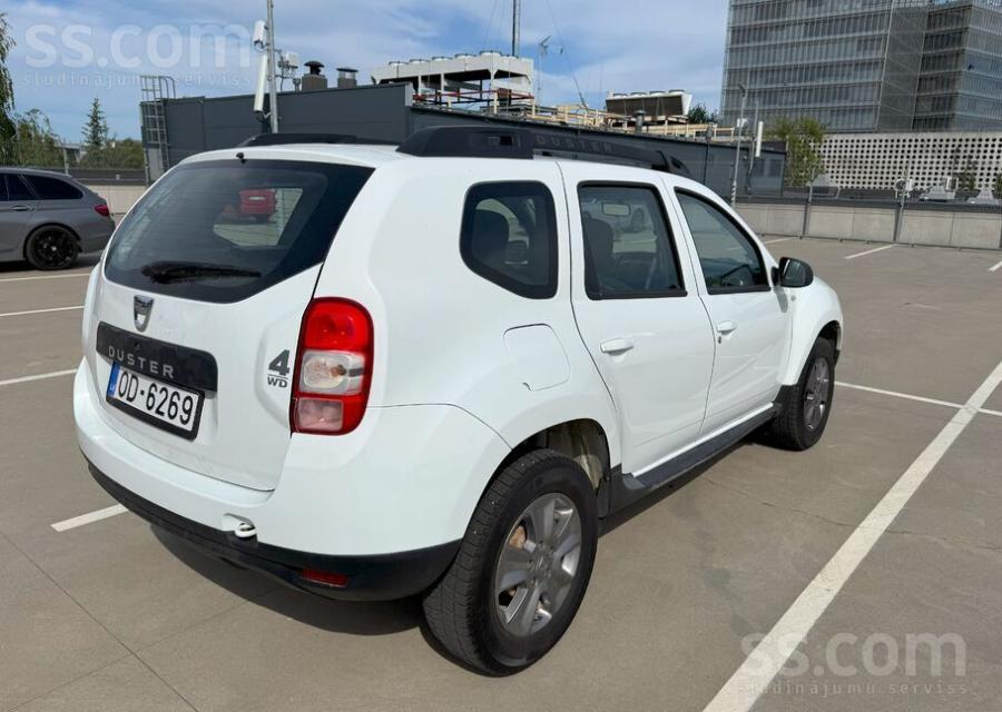 Белый Дачия Duster 2016 в Рига, объемом двигателя 1.50 л и пробегом 275 тыс. км за 5600 €, фото 8 на AUTOMOTO.COM.LV