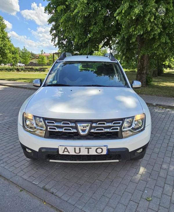 Balts Dacia Duster 2016 Tauragė, ar dzinēja tilpumu 1.46 L un nobraukumu 129 tūkst. km par 4800 €, foto 8 vietnē AUTOMOTO.COM.LV