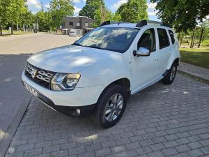 White Dacia Duster 2016 in Taurage, with an engine capacity of 1.46 L and mileage of 129 thousand km for 4800 €, photo 13 on AUTOMOTO.COM.LV