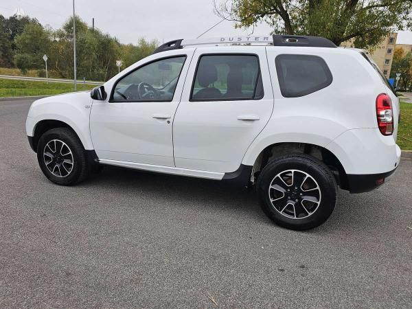Дачия Duster 2016 в Таураге на AUTOMOTO.COM.LV Белый Дачия Duster 2016 в Таураге, объемом двигателя 1.20 л и пробегом 110 тыс. км за 5900 €, фото 8 на AUTOMOTO.COM.LV