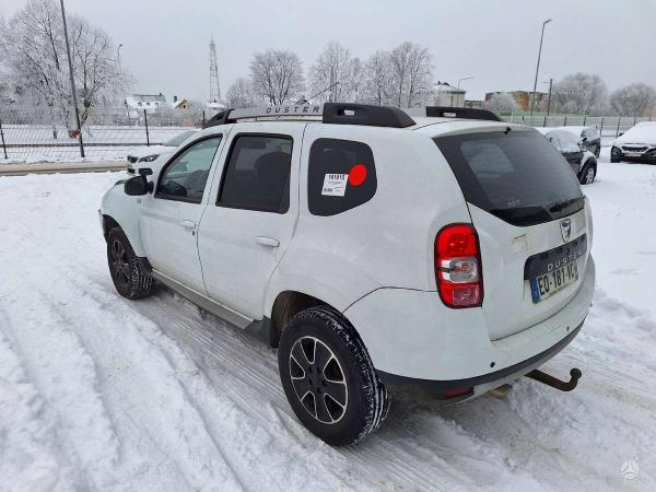 Balts Dacia Duster 2017 Tauragė, ar dzinēja tilpumu 1.20 L un nobraukumu 66 tūkst. km par 5700 €, foto 5 vietnē AUTOMOTO.COM.LV