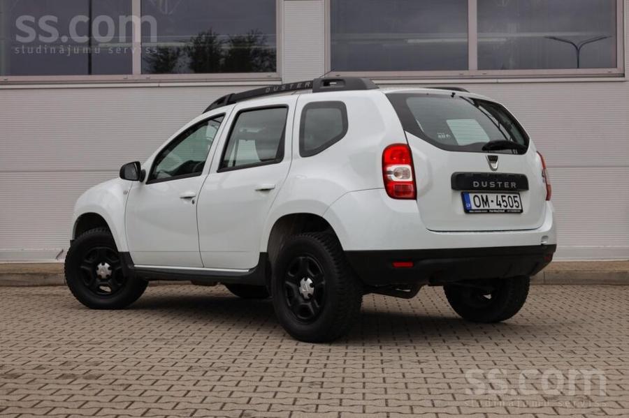White Dacia Duster 2017 in Riga, with an engine capacity of 1.50 L and mileage of 0 thousand km for 4995 €, photo 5 on AUTOMOTO.COM.LV