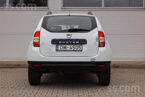 White Dacia Duster 2017 in Riga, with an engine capacity of 1.50 L and mileage of 0 thousand km for 4995 €, photo 6 on AUTOMOTO.COM.LV