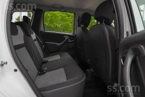 White Dacia Duster 2017 in Riga, with an engine capacity of 1.50 L and mileage of 0 thousand km for 4995 €, photo 14 on AUTOMOTO.COM.LV