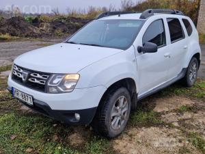 White Dacia Duster 2017 in Ogre, with an engine capacity of 1.50 L and mileage of 236 thousand km for 6000 €, photo  on AUTOMOTO.COM.LV
