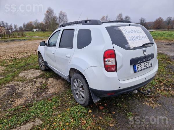 Balts Dacia Duster 2017 Ogre, ar dzinēja tilpumu 1.50 L un nobraukumu 236 tūkst. km par 6000 €, foto 7 vietnē AUTOMOTO.COM.LV
