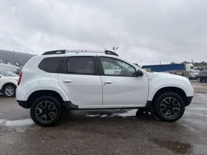 White Dacia Duster 2017 in Radviliskis, with an engine capacity of 1.46 L and mileage of 285 thousand km for 6250 €, photo 9 on AUTOMOTO.COM.LV
