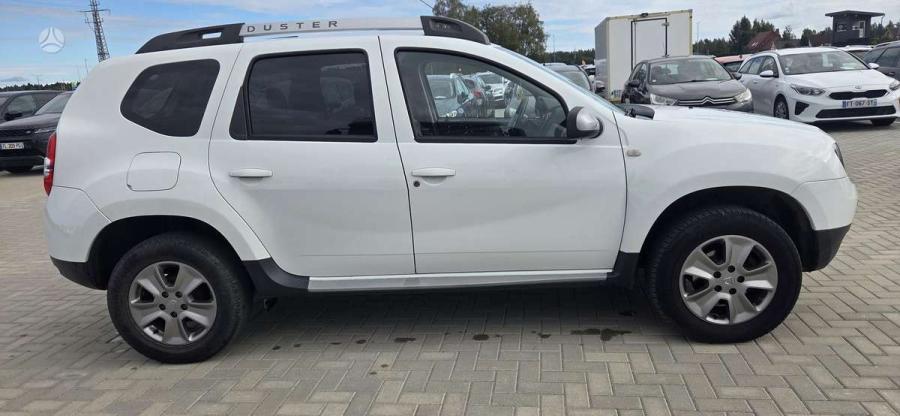 Balts Dacia Duster 2017 Tauragė, ar dzinēja tilpumu 1.20 L un nobraukumu 160 tūkst. km par 4200 €, foto 4 vietnē AUTOMOTO.COM.LV