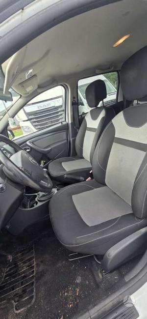 Balts Dacia Duster 2017 Tauragė, ar dzinēja tilpumu 1.20 L un nobraukumu 160 tūkst. km par 4200 €, foto 11 vietnē AUTOMOTO.COM.LV
