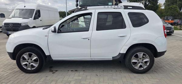 Dacia Duster 2017 in Taurage on AUTOMOTO.COM.LV White Dacia Duster 2017 in Taurage, with an engine capacity of 1.20 L and mileage of 160 thousand km for 4200 €, photo 8 on AUTOMOTO.COM.LV