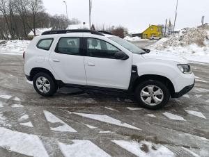 White Dacia Duster 2018 in Taurage, with an engine capacity of 1.50 L and mileage of 170 thousand km for 9200 €, photo 2 on AUTOMOTO.COM.LV