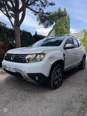 White Dacia Duster 2018 in Kaunas, with an engine capacity of 1.46 L and mileage of 172 thousand km for 6600 €, photo 3 on AUTOMOTO.COM.LV