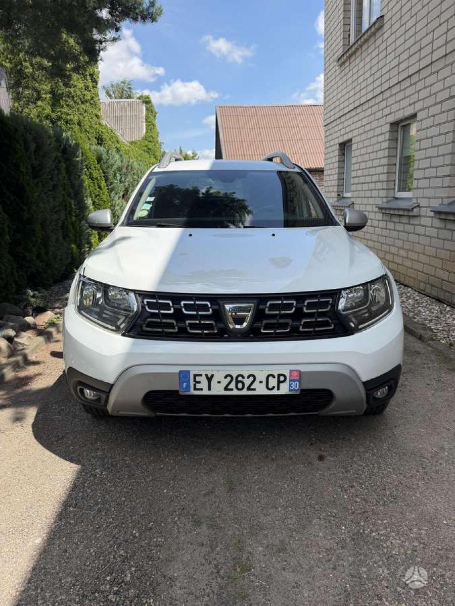 White Dacia Duster 2018 in Kaunas, with an engine capacity of 1.46 L and mileage of 172 thousand km for 6600 €, photo 4 on AUTOMOTO.COM.LV