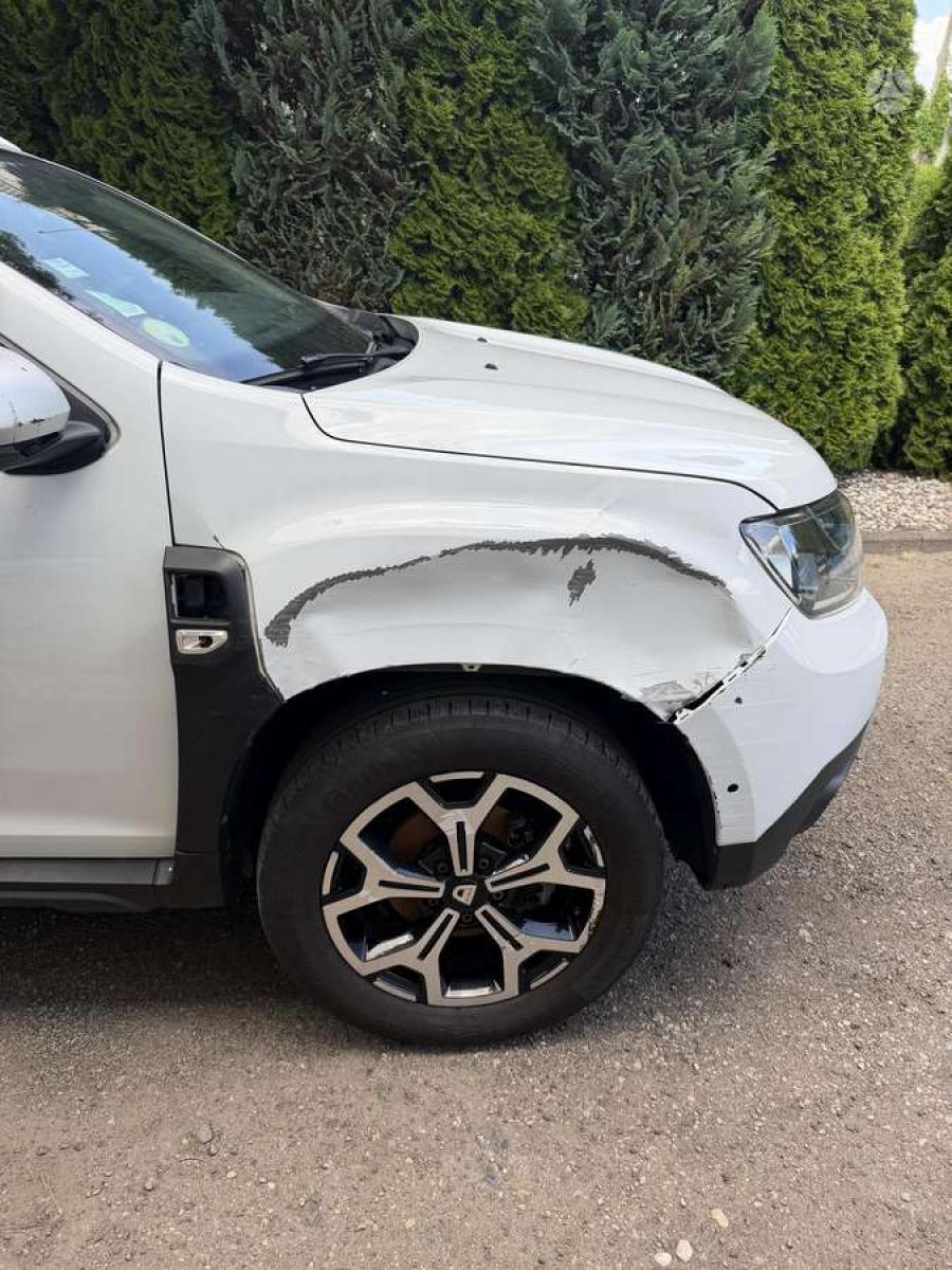 White Dacia Duster 2018 in Kaunas, with an engine capacity of 1.46 L and mileage of 172 thousand km for 6600 €, photo 10 on AUTOMOTO.COM.LV