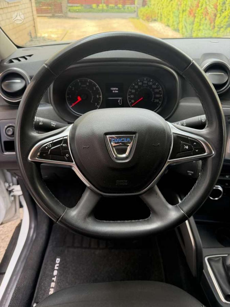White Dacia Duster 2018 in Kaunas, with an engine capacity of 1.46 L and mileage of 172 thousand km for 6600 €, photo 32 on AUTOMOTO.COM.LV