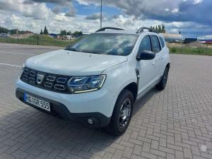 White Dacia Duster 2018 in Taurage, with an engine capacity of 1.60 L and mileage of 86 thousand km for 7900 €, photo 3 on AUTOMOTO.COM.LV