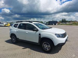 White Dacia Duster 2018 in Taurage, with an engine capacity of 1.60 L and mileage of 86 thousand km for 7900 €, photo 8 on AUTOMOTO.COM.LV