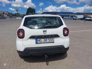 White Dacia Duster 2018 in Taurage, with an engine capacity of 1.60 L and mileage of 86 thousand km for 7900 €, photo 10 on AUTOMOTO.COM.LV