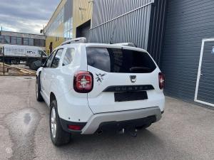 White Dacia Duster 2018 in Alytus, with an engine capacity of 1.46 L and mileage of 295 thousand km for 5900 €, photo 9 on AUTOMOTO.COM.LV