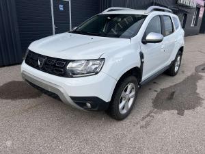 White Dacia Duster 2018 in Alytus, with an engine capacity of 1.46 L and mileage of 295 thousand km for 5900 €, photo 12 on AUTOMOTO.COM.LV