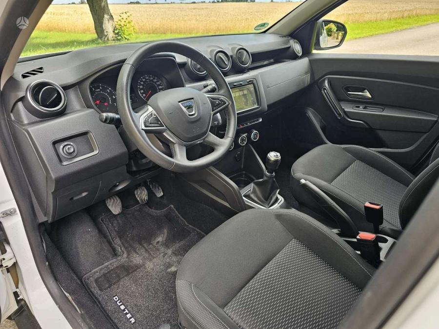 Balts Dacia Duster 2018 Tauragė, ar dzinēja tilpumu 1.60 L un nobraukumu 86 tūkst. km par 7800 €, foto 15 vietnē AUTOMOTO.COM.LV