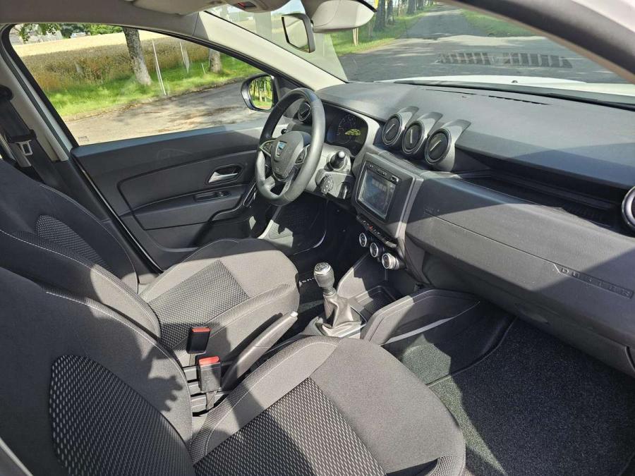 Balts Dacia Duster 2018 Tauragė, ar dzinēja tilpumu 1.60 L un nobraukumu 86 tūkst. km par 7800 €, foto 19 vietnē AUTOMOTO.COM.LV