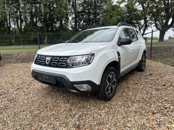 White Dacia Duster 2018 in Cesis, with an engine capacity of 1.20 L and mileage of 0 thousand km for 9900 €, photo 4 on AUTOMOTO.COM.LV