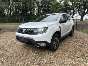White Dacia Duster 2018 in Cesis, with an engine capacity of 1.20 L and mileage of 0 thousand km for 9900 €, photo 4 on AUTOMOTO.COM.LV