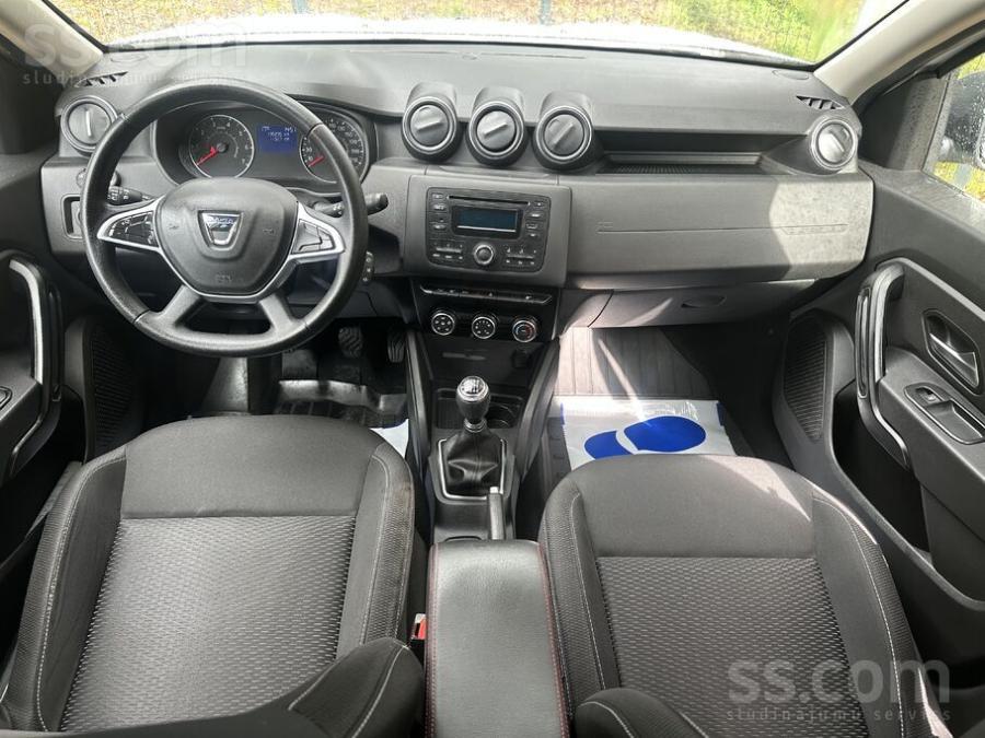 White Dacia Duster 2018 in Cesis, with an engine capacity of 1.20 L and mileage of 0 thousand km for 9900 €, photo 21 on AUTOMOTO.COM.LV