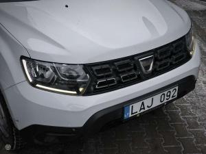White Dacia Duster 2019 in Kaunas, with an engine capacity of 1.60 L and mileage of 90 thousand km for 9800 €, photo 2 on AUTOMOTO.COM.LV
