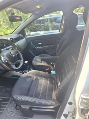 Balts Dacia Duster 2019 Šauļi, ar dzinēja tilpumu 1.60 L un nobraukumu 65 tūkst. km par 9700 €, foto 16 vietnē AUTOMOTO.COM.LV