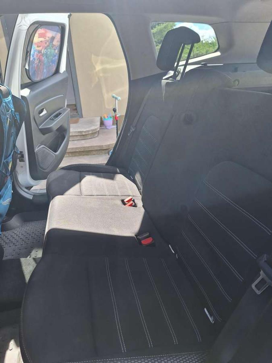 Balts Dacia Duster 2019 Šauļi, ar dzinēja tilpumu 1.60 L un nobraukumu 65 tūkst. km par 9700 €, foto 25 vietnē AUTOMOTO.COM.LV