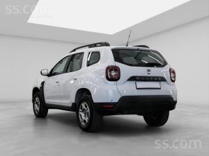 White Dacia Duster 2019 in Riga, with an engine capacity of 1.60 L and mileage of 125 thousand km for 10590 €, photo 5 on AUTOMOTO.COM.LV