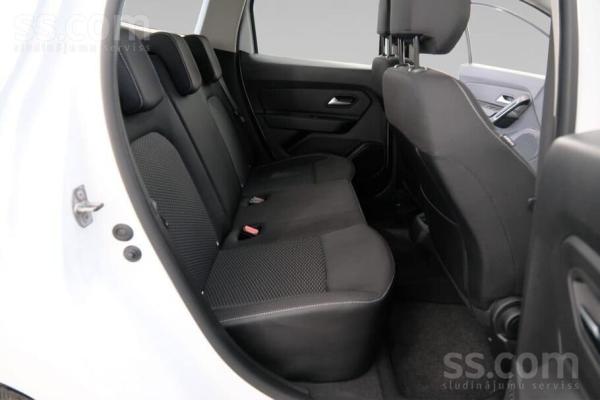 Balts Dacia Duster 2019 Rīga, ar dzinēja tilpumu 1.60 L un nobraukumu 125 tūkst. km par 10590 €, foto 8 vietnē AUTOMOTO.COM.LV