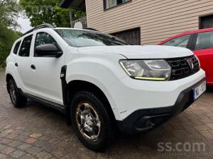White Dacia Duster 2020 in Valmiera, with an engine capacity of 1.50 L and mileage of 221 thousand km for 8790 €, photo 5 on AUTOMOTO.COM.LV