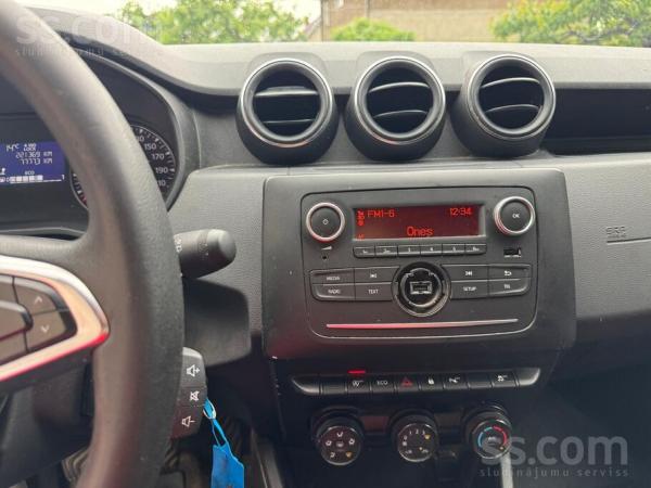 Balts Dacia Duster 2020 Valmiera, ar dzinēja tilpumu 1.50 L un nobraukumu 221 tūkst. km par 8790 €, foto 9 vietnē AUTOMOTO.COM.LV