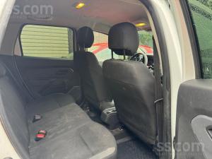 White Dacia Duster 2020 in Valmiera, with an engine capacity of 1.50 L and mileage of 221 thousand km for 8790 €, photo 13 on AUTOMOTO.COM.LV